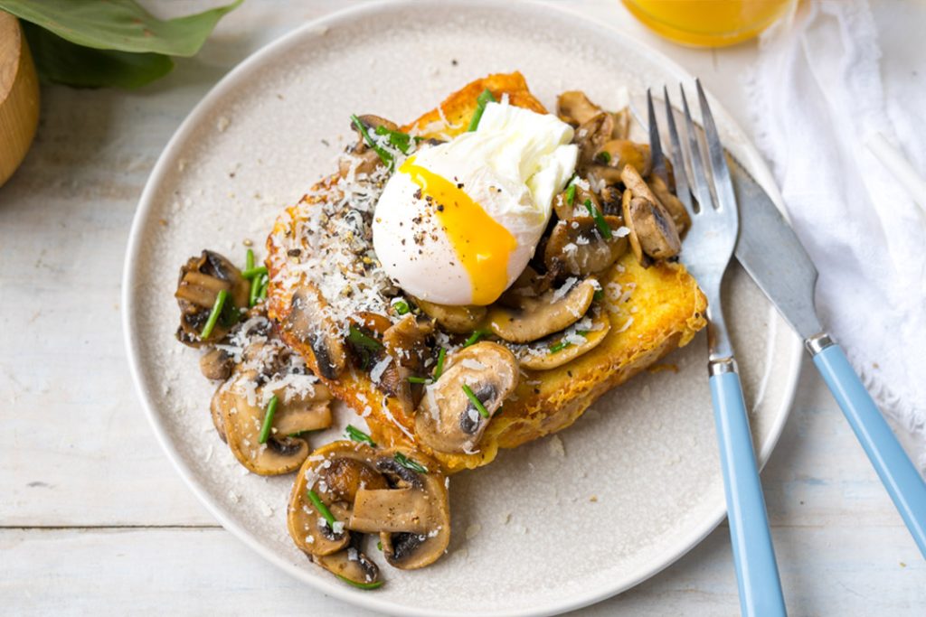 Mushroom Toast Marvel: Savor the Rich Flavors and Irresistible Aroma of ...